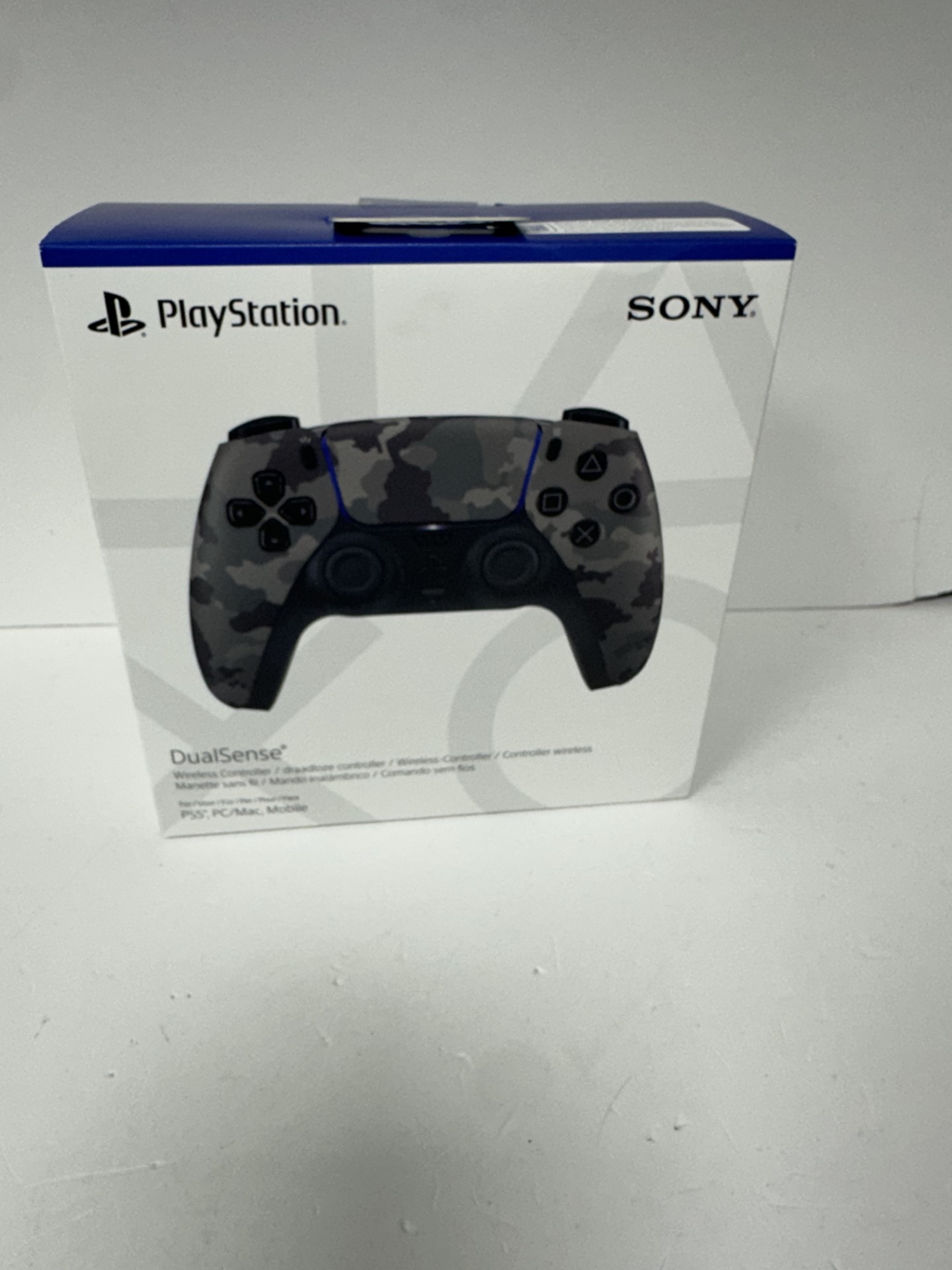 New ps5 controller camo boxed - Own4Less